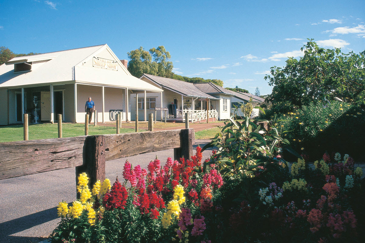 The Esperance Accommodation | Luxury Oceanfront Motel | The Esperance ...